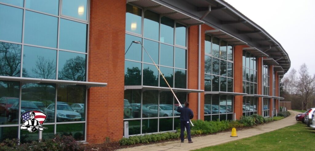 Exterior Window Cleaning Service for Commercial Building